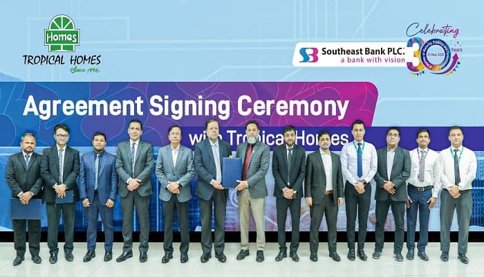Southeast Bank, Tropical Homes sign agreement