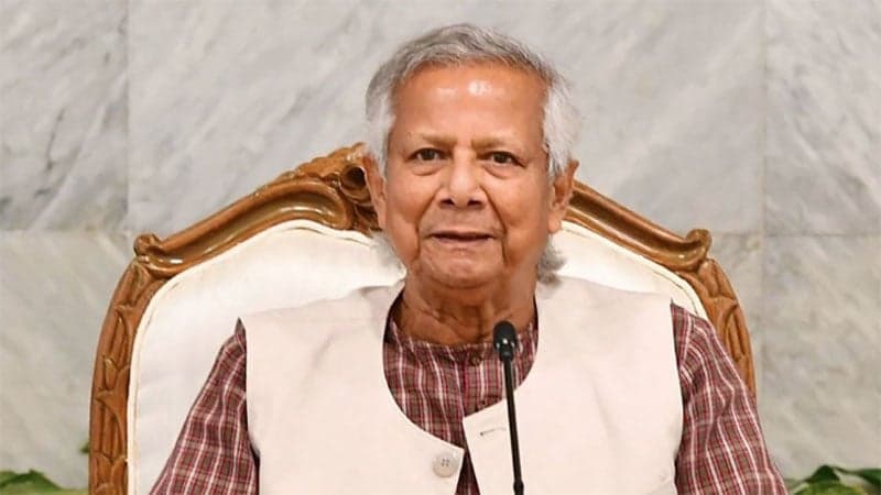 Dr Yunus delivers lecture on 'Three Zero' at Qatar University